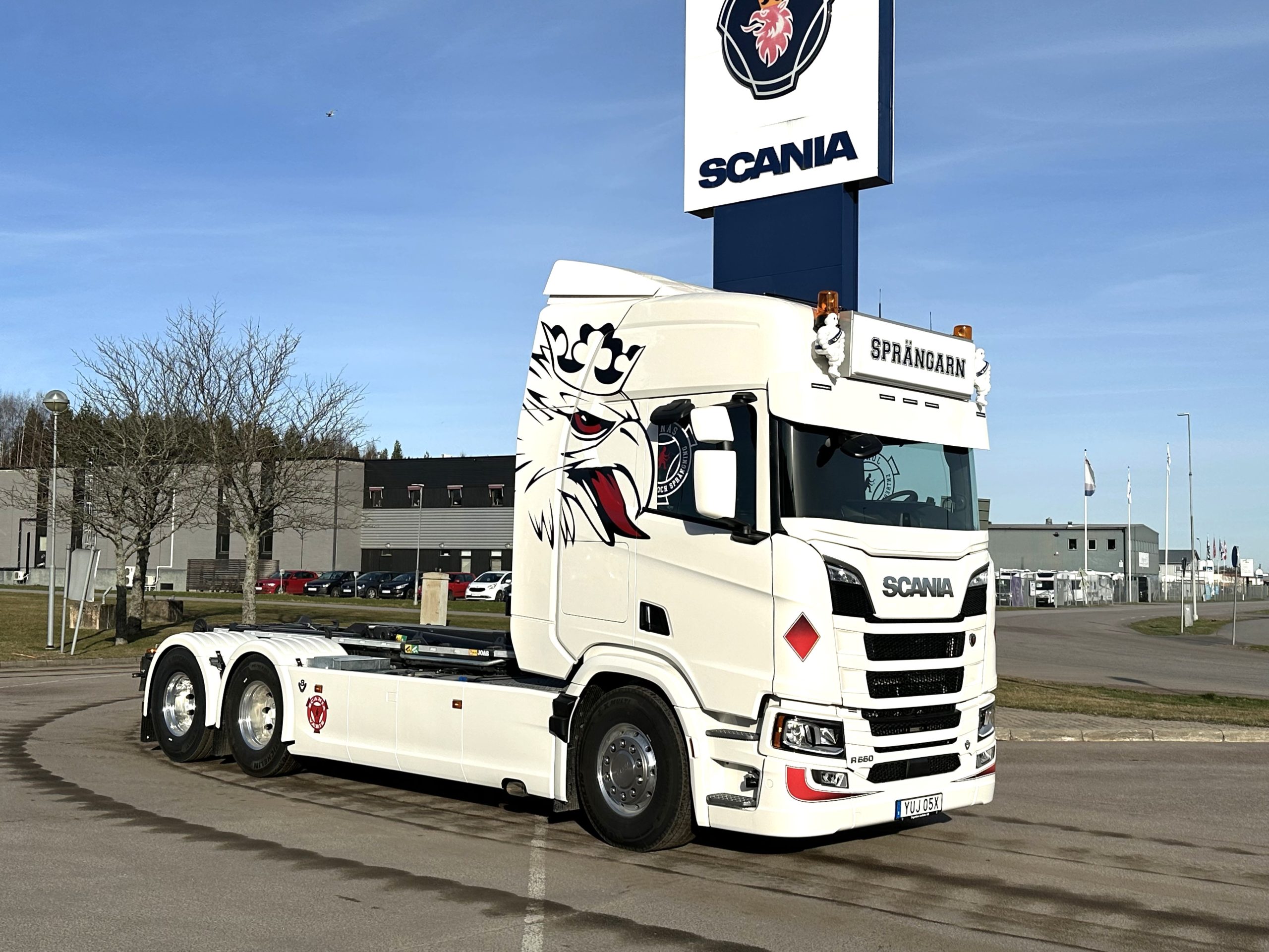 Scania R660 B6x2NB – Engströms Lastbilar